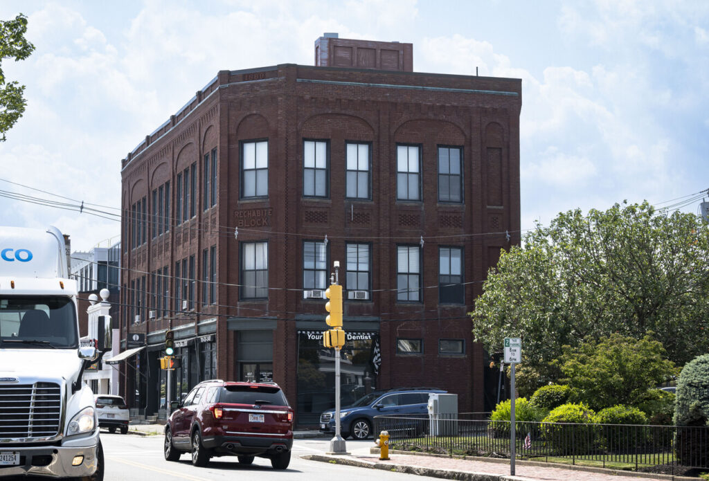 Home - Marblehead Weekly News